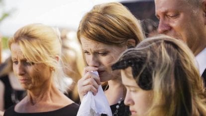 What Causes Complicated Grief Disorder? – Bridges to Recovery